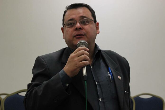 Eduardo Rocha: 130 Anos de República Incompleta - Cidadania23